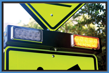 Solar Flashing Beacons - RRFB for Crosswalks & Road Signs | Lights To Go